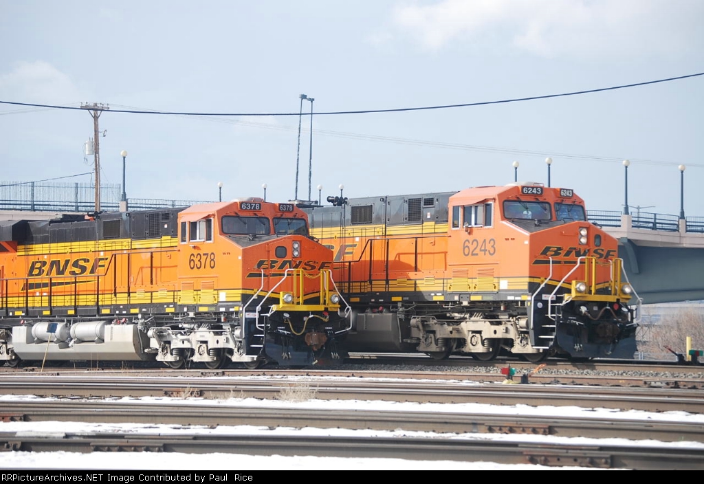 BNSF 6378 Waiting Assignment, BNSF 6243 Point On Arriving Empty Coal Train